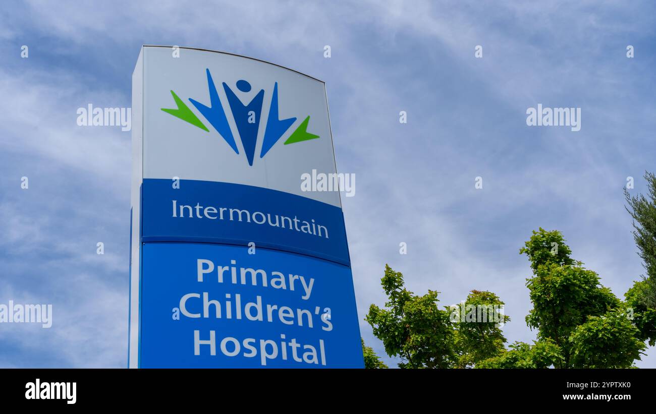 Hospital logo usa hi-res stock photography and images - Alamy