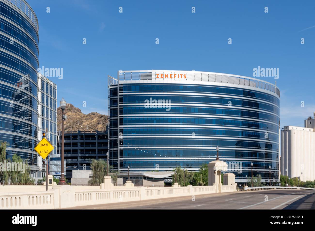 Office building in rio hi-res stock photography and images - Alamy