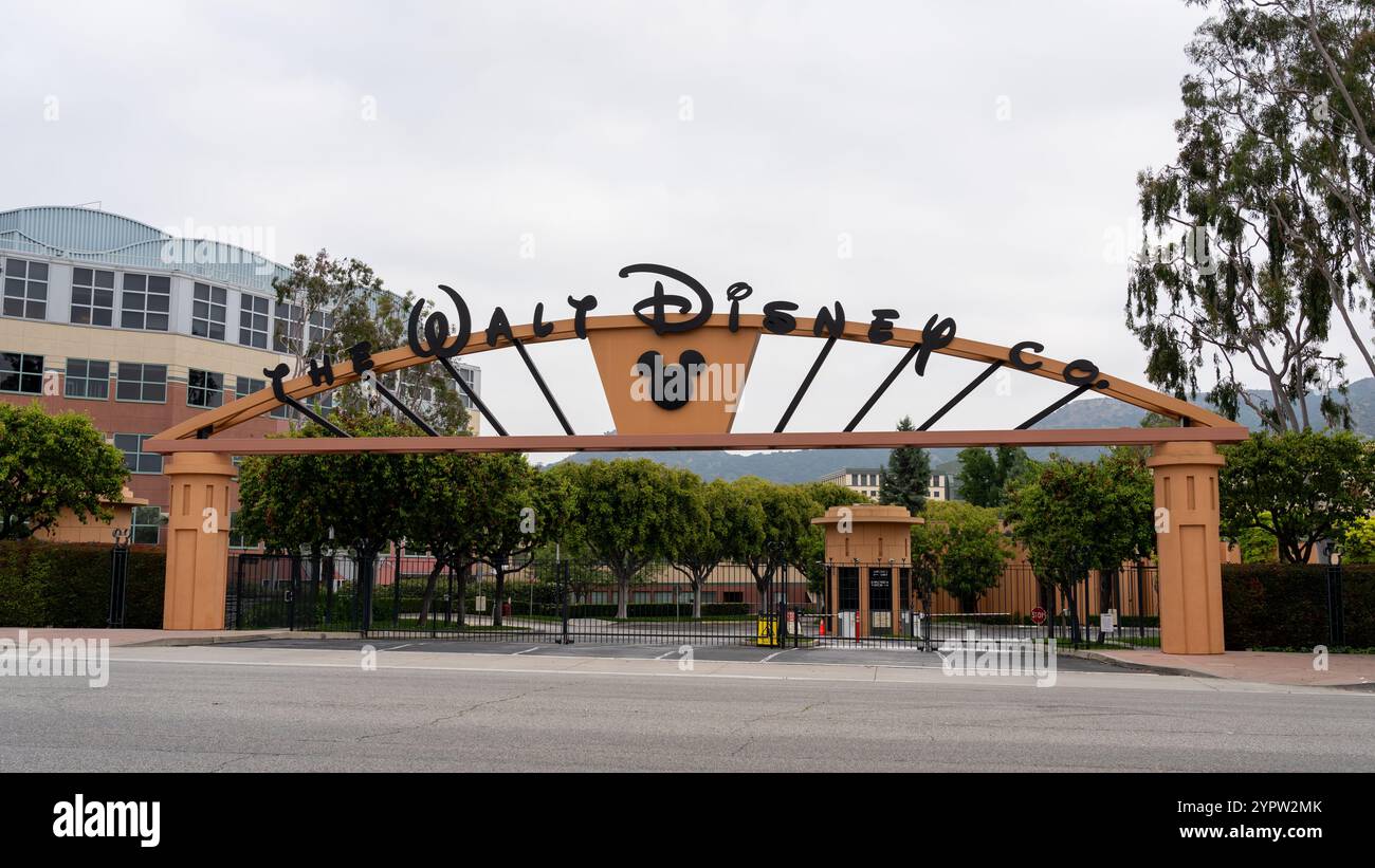 Walt disney studios logo hi-res stock photography and images - Alamy