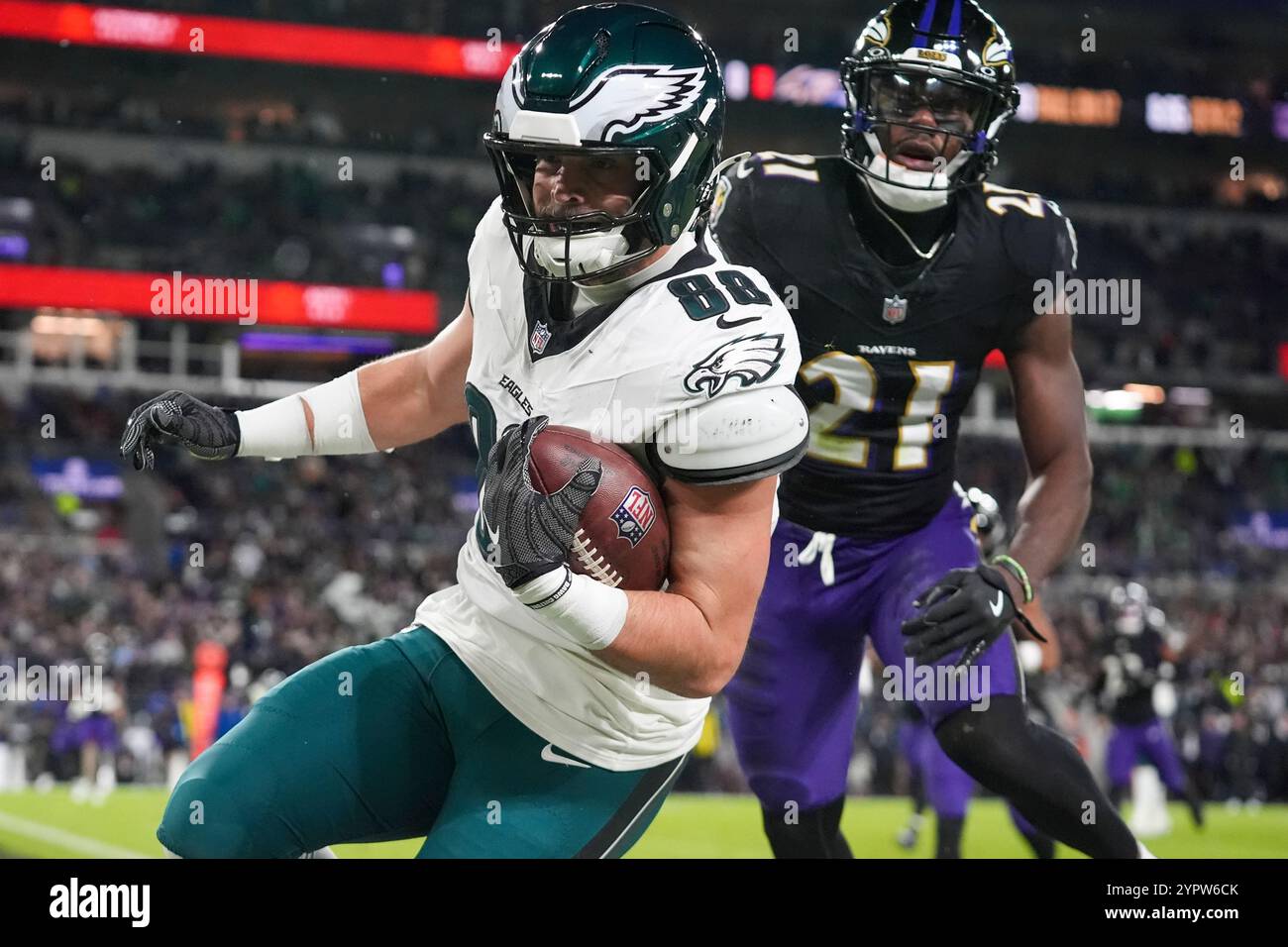 Philadelphia Eagles tight end Dallas Goedert (88) scores a touchdown in ...