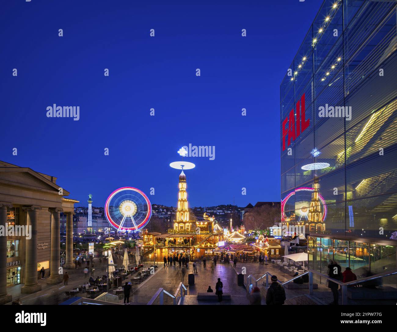Christmas market with Christmas pyramid, reflection in the art museum ...