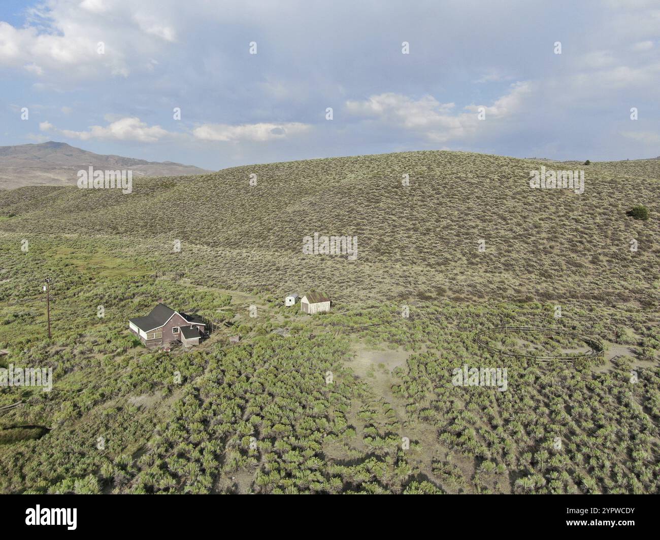 California houses and farms hi-res stock photography and images - Alamy