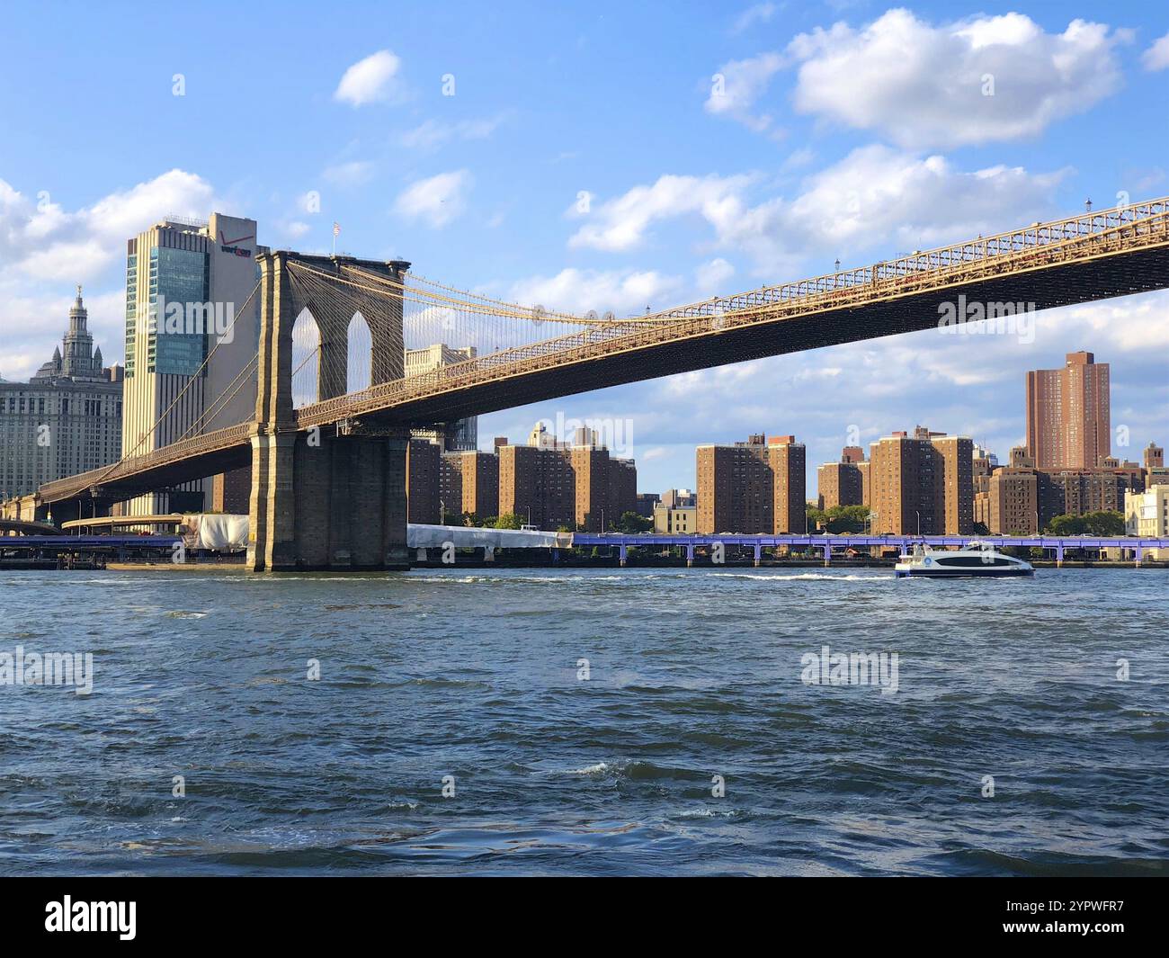 Brooklyn Bridge and Manhattan skyline, New York City downtown. New York ...