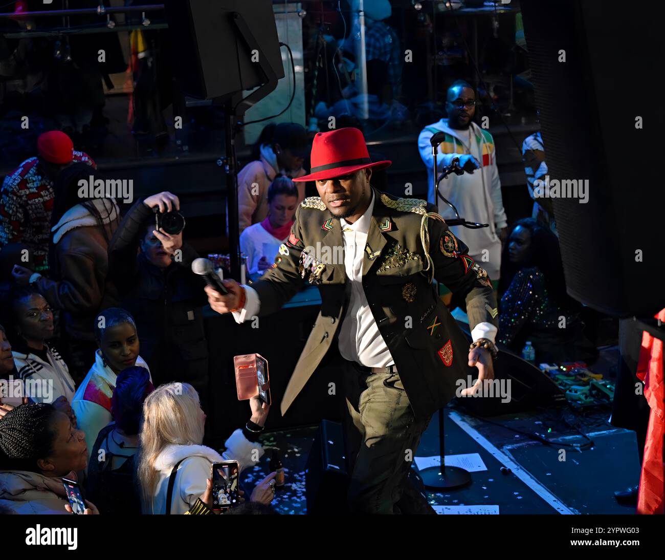 LONDON, ENGLAND: 1st December 2024: Zalon Thompson performs at The ...