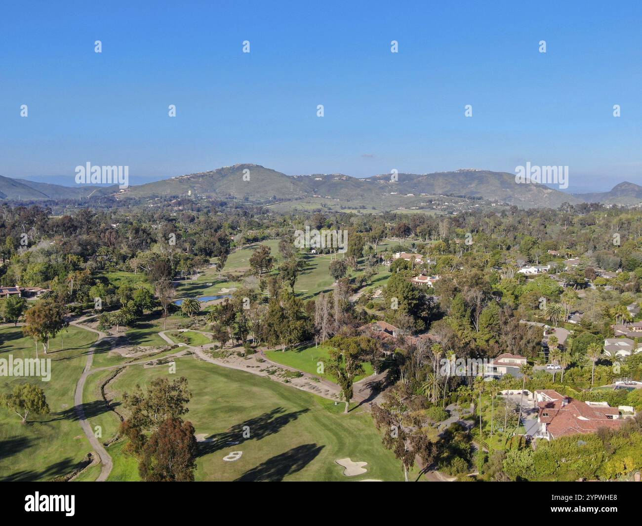 Golf course green grass lawns hi-res stock photography and images - Alamy