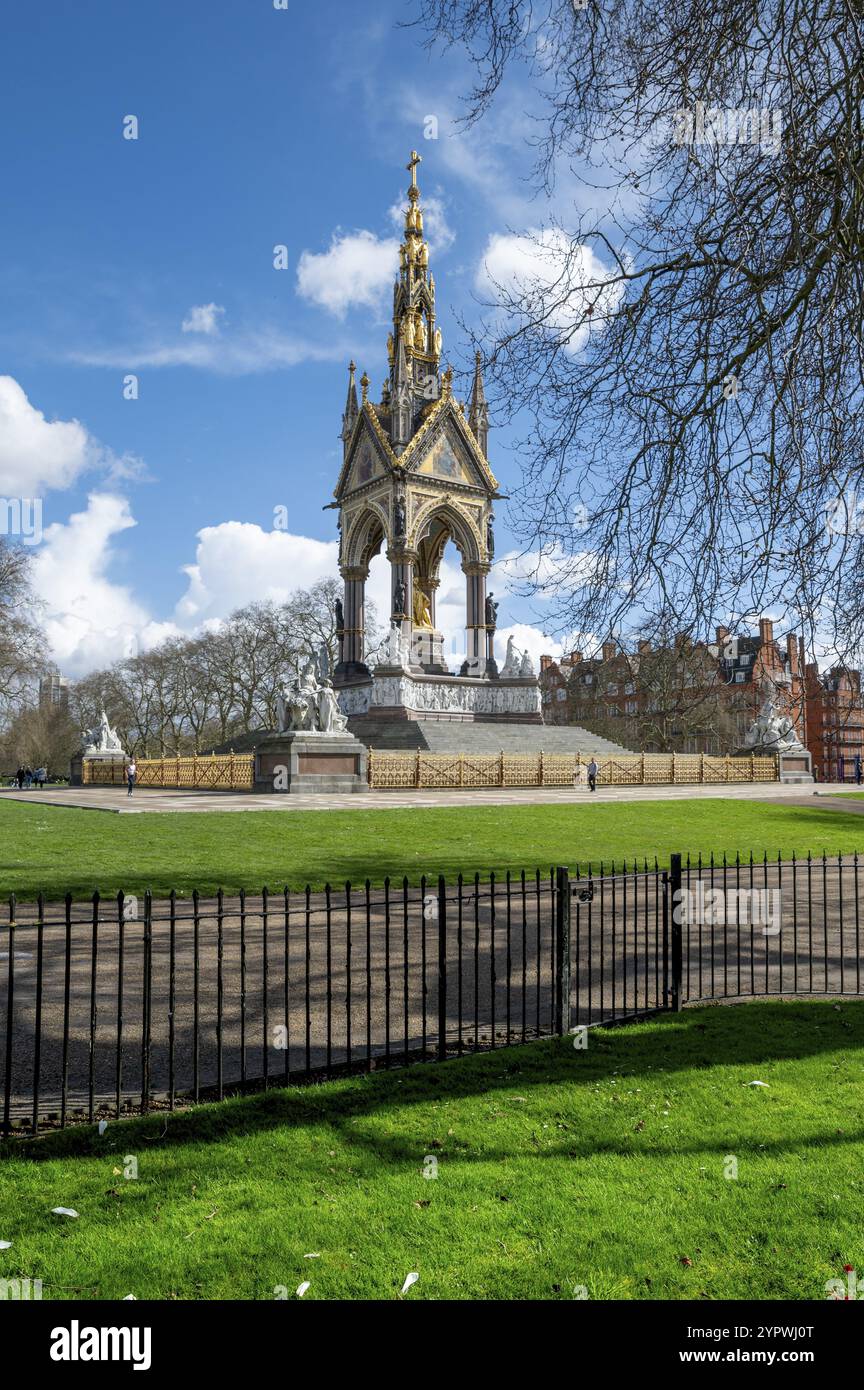Prince Albert Memorial. The Albert Memorial in Kensington Gardens ...