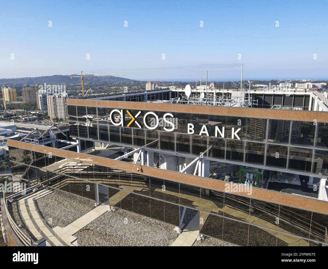 2020 aerial top down empty hi-res stock photography and images - Alamy