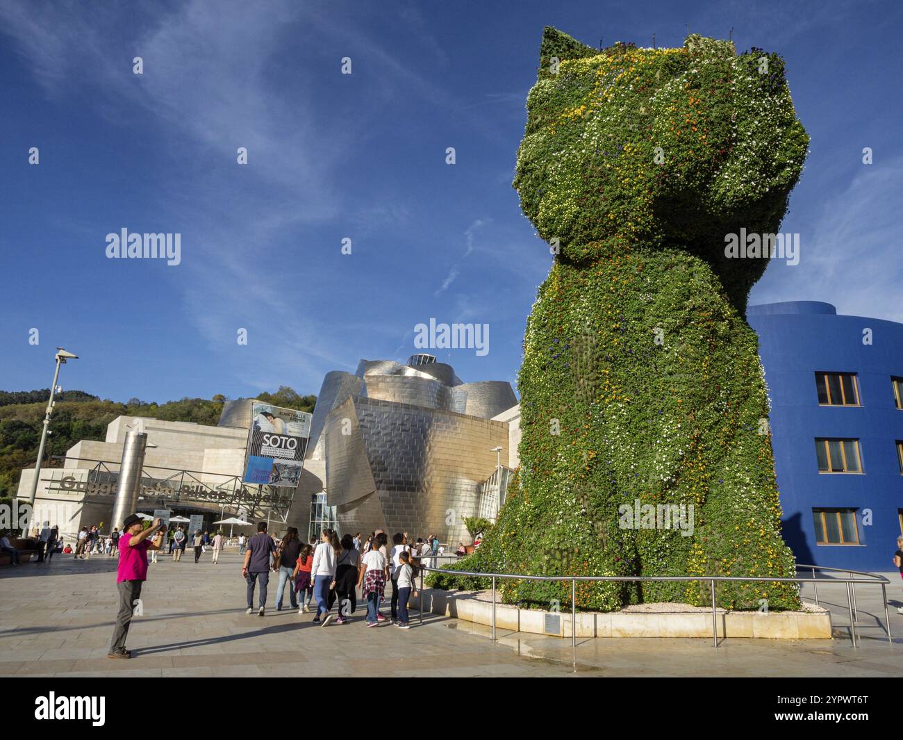 Puppy, Jeff Koons, Guggenheim Museum Bilbao, 20th century, designed by ...