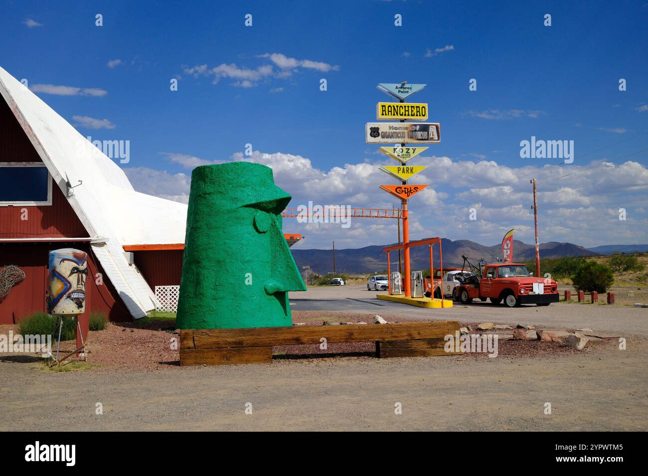 Giganticus Headicus, a quirky sculpture and iconic stop on Route 66 in ...