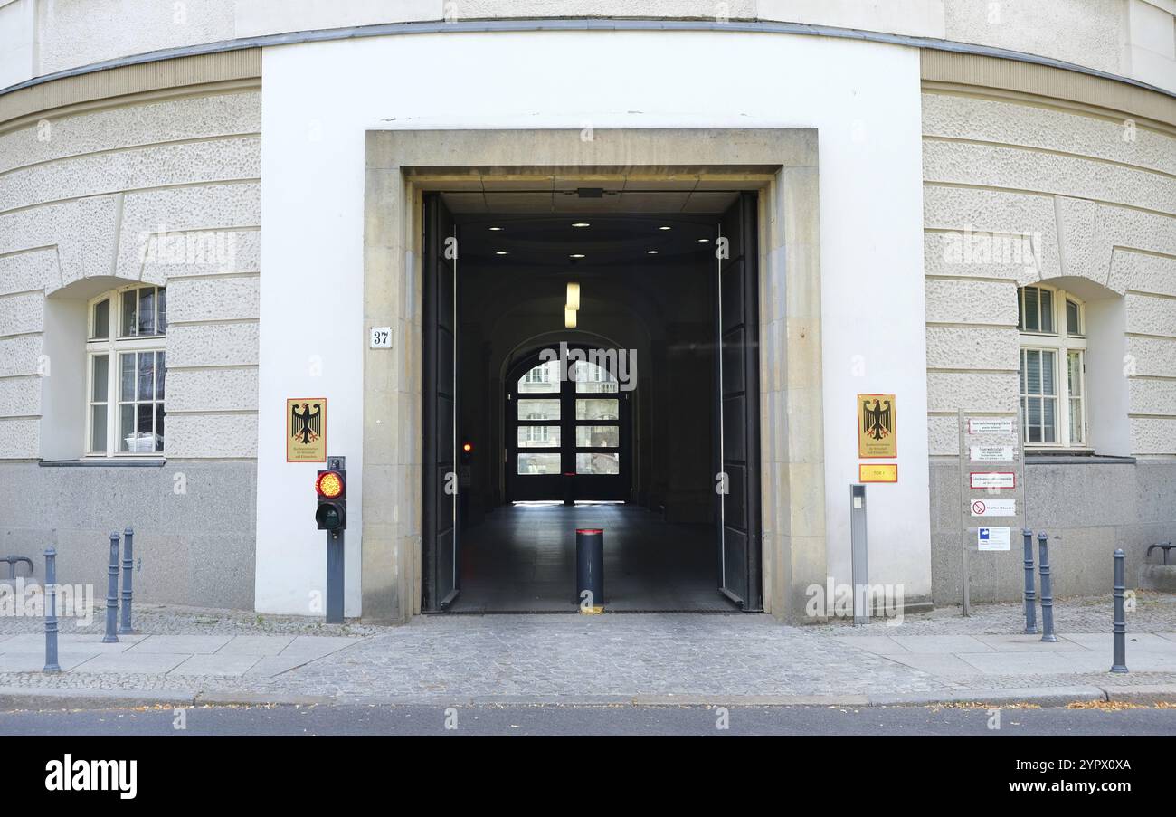 Ministry of ministries hi-res stock photography and images - Alamy