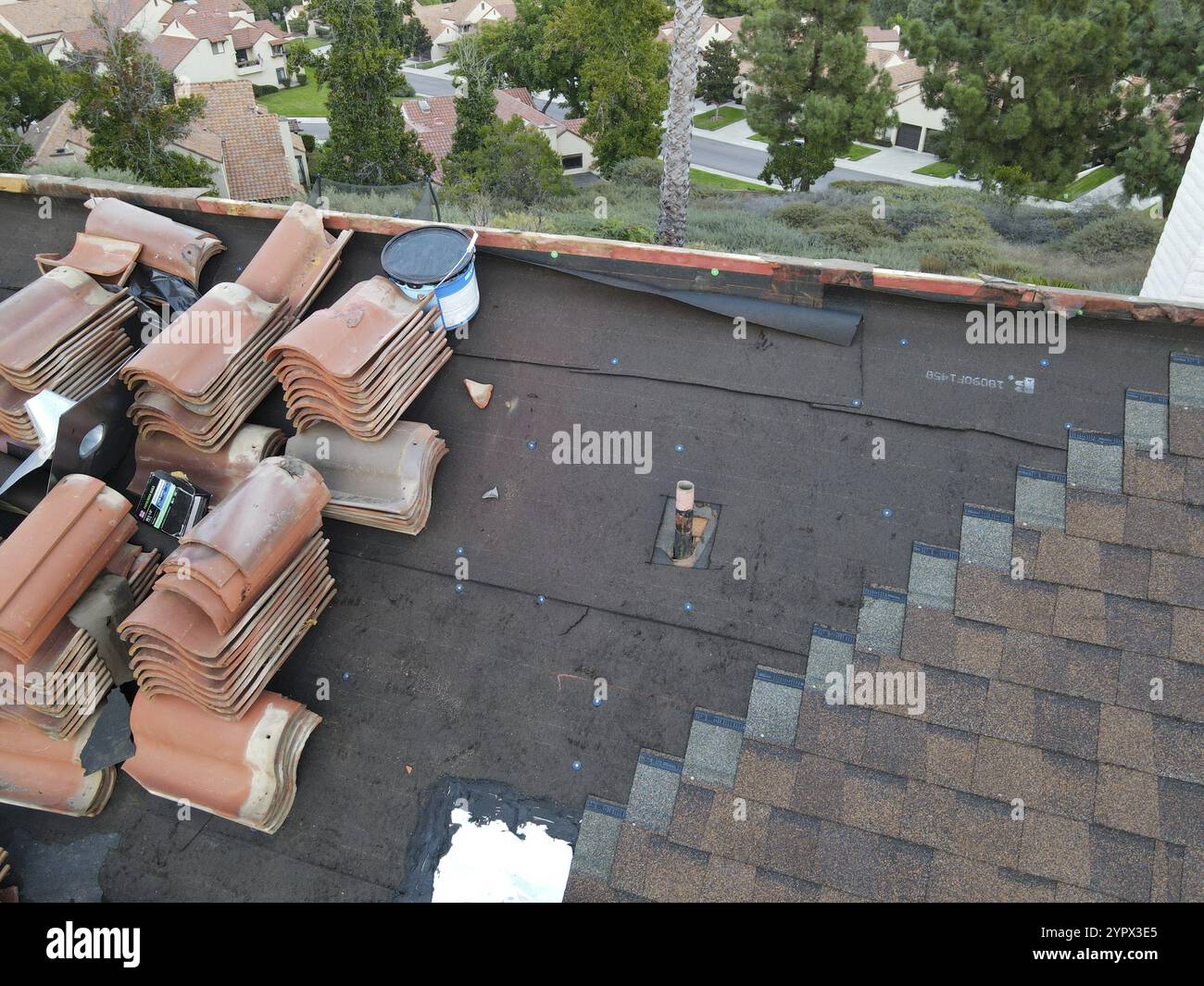 Repair tiles hi-res stock photography and images - Alamy