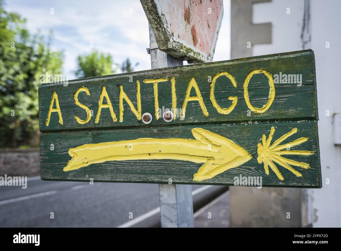 Camino de Santiago indicator sign, Santiago's road, Burguete, Navarra ...