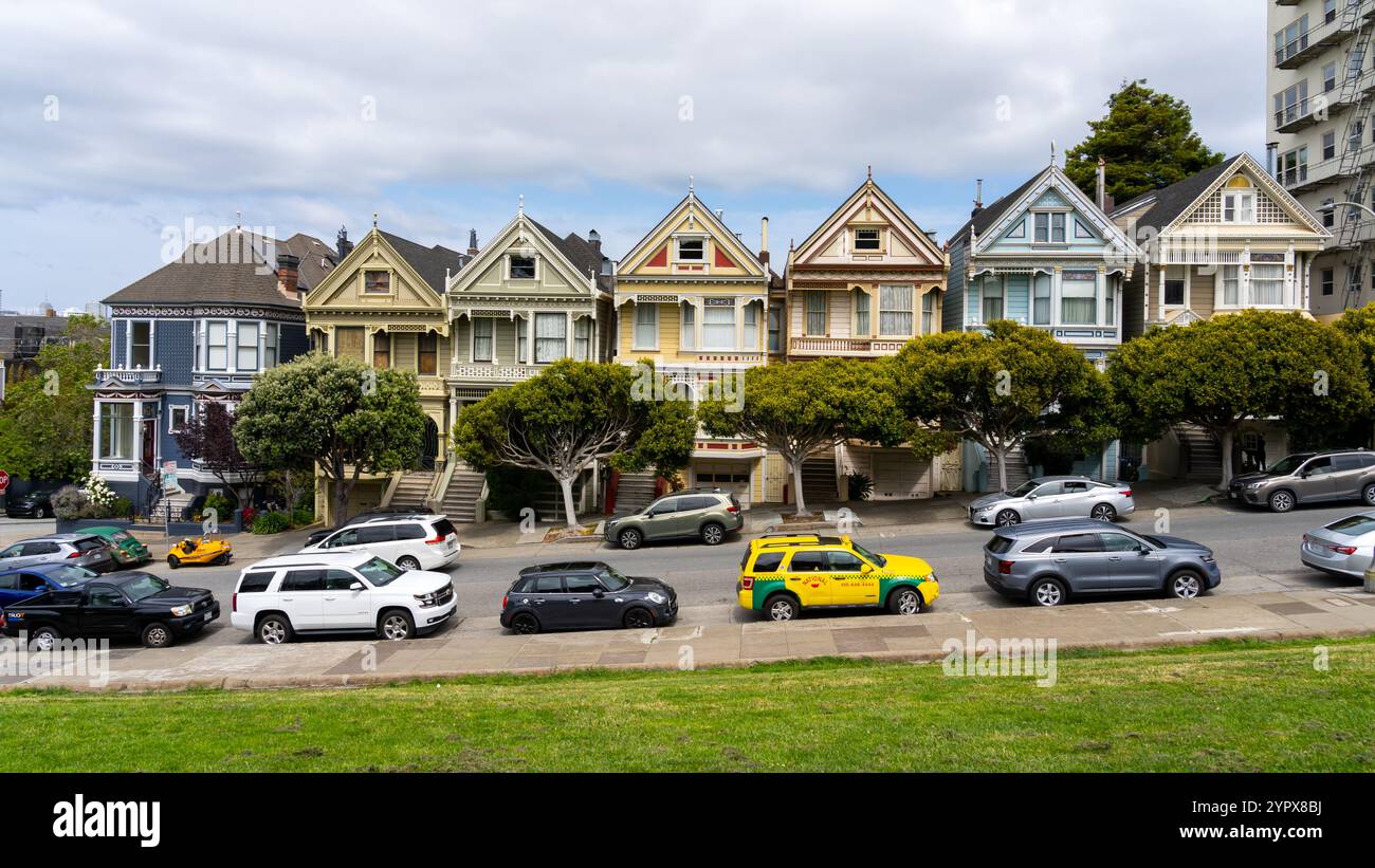 Painted Ladies in downtown San Francisco, USA Stock Photo - Alamy