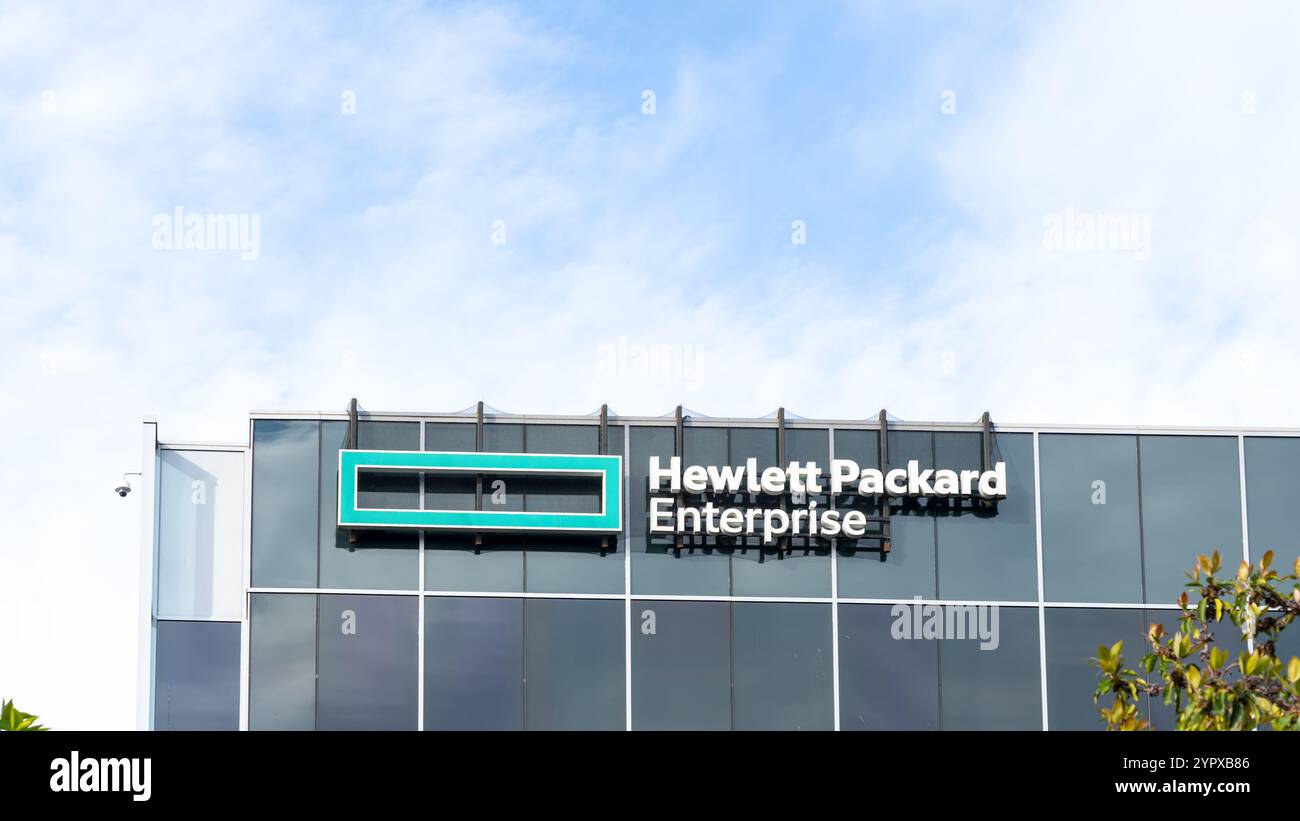 Enterprise platform hi-res stock photography and images - Alamy