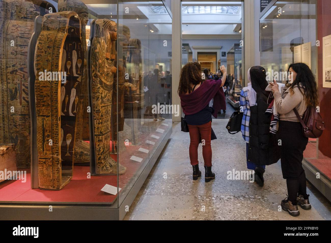 Egyptian coffin british museum hi-res stock photography and images - Alamy