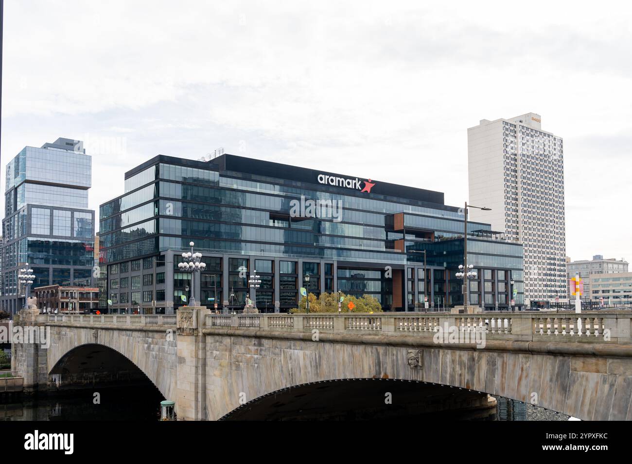 Aramark logo hi-res stock photography and images - Alamy