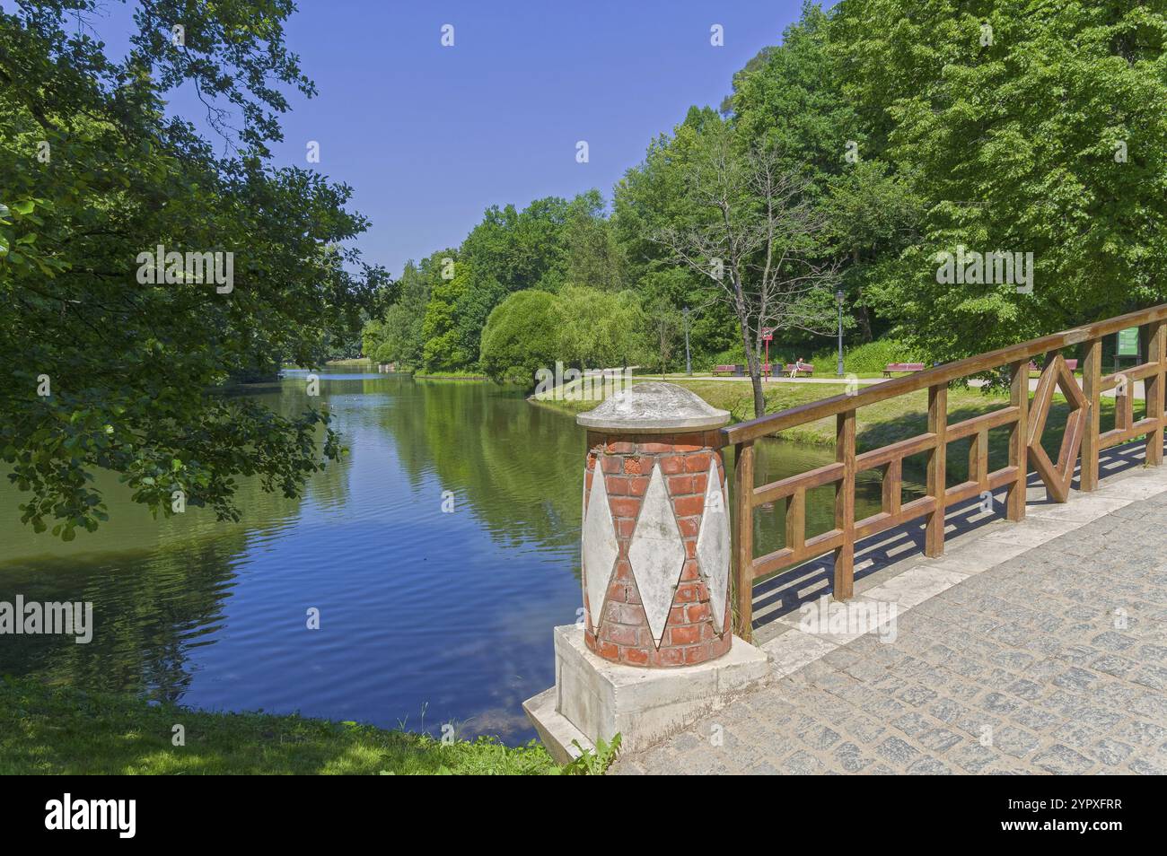 View from the pedestrian bridge to the Upper Tsaritsyn pond ...