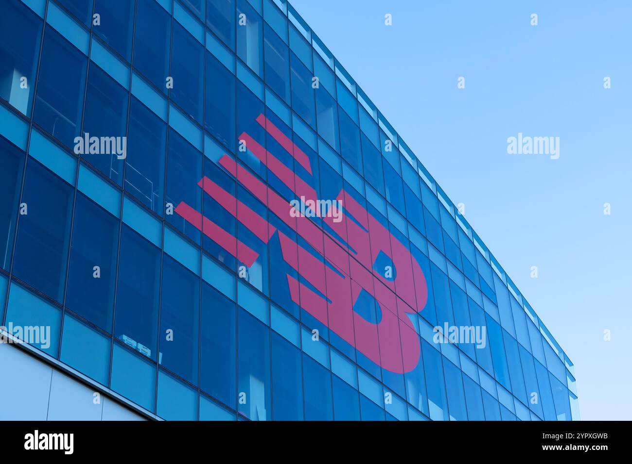 New balance 100 hi-res stock photography and images - Alamy