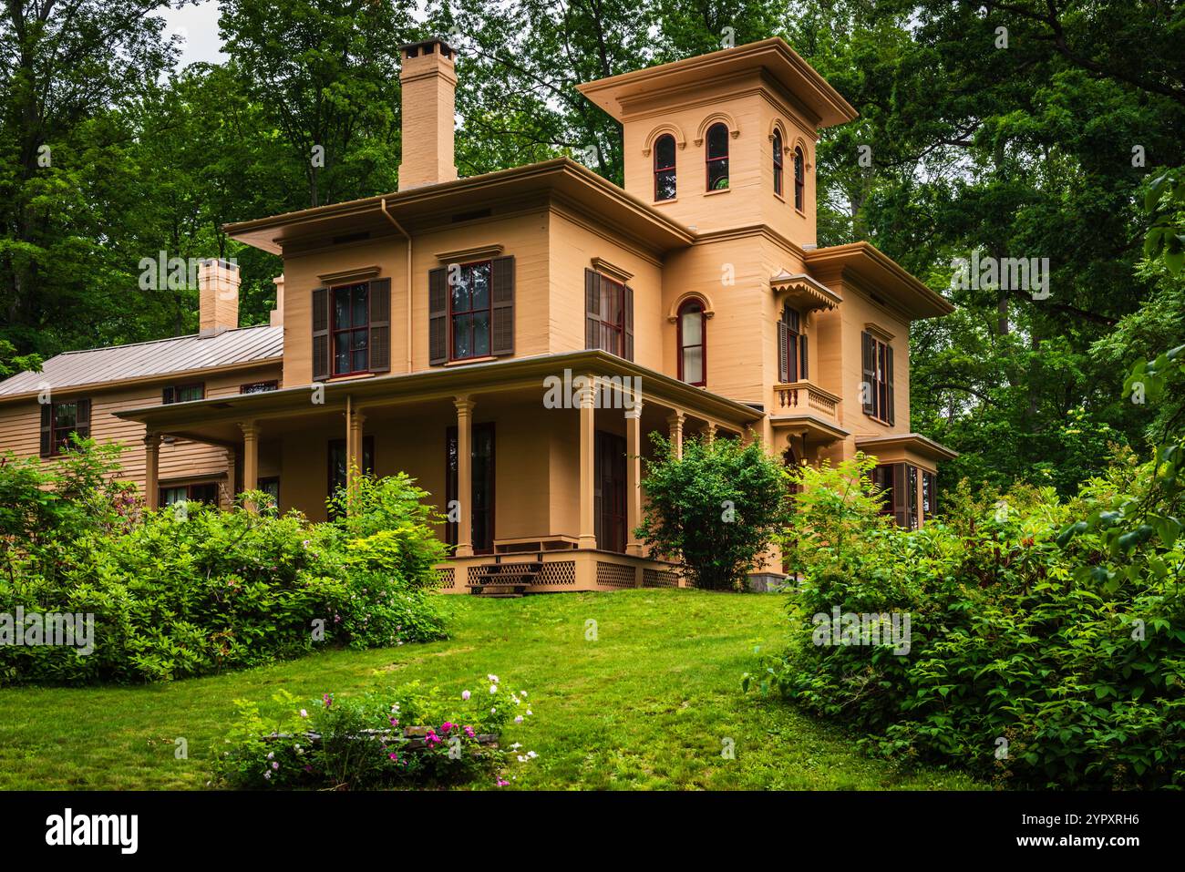 The Evergreens, home of Austin Dickinson at the Emily Dickinson Museum ...