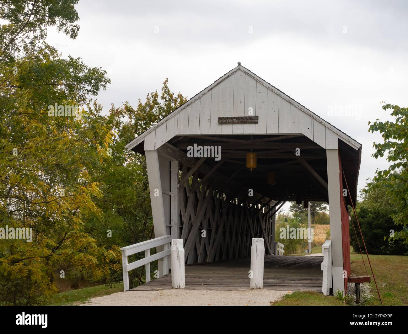 Madison county iowa bridge hi-res stock photography and images - Alamy