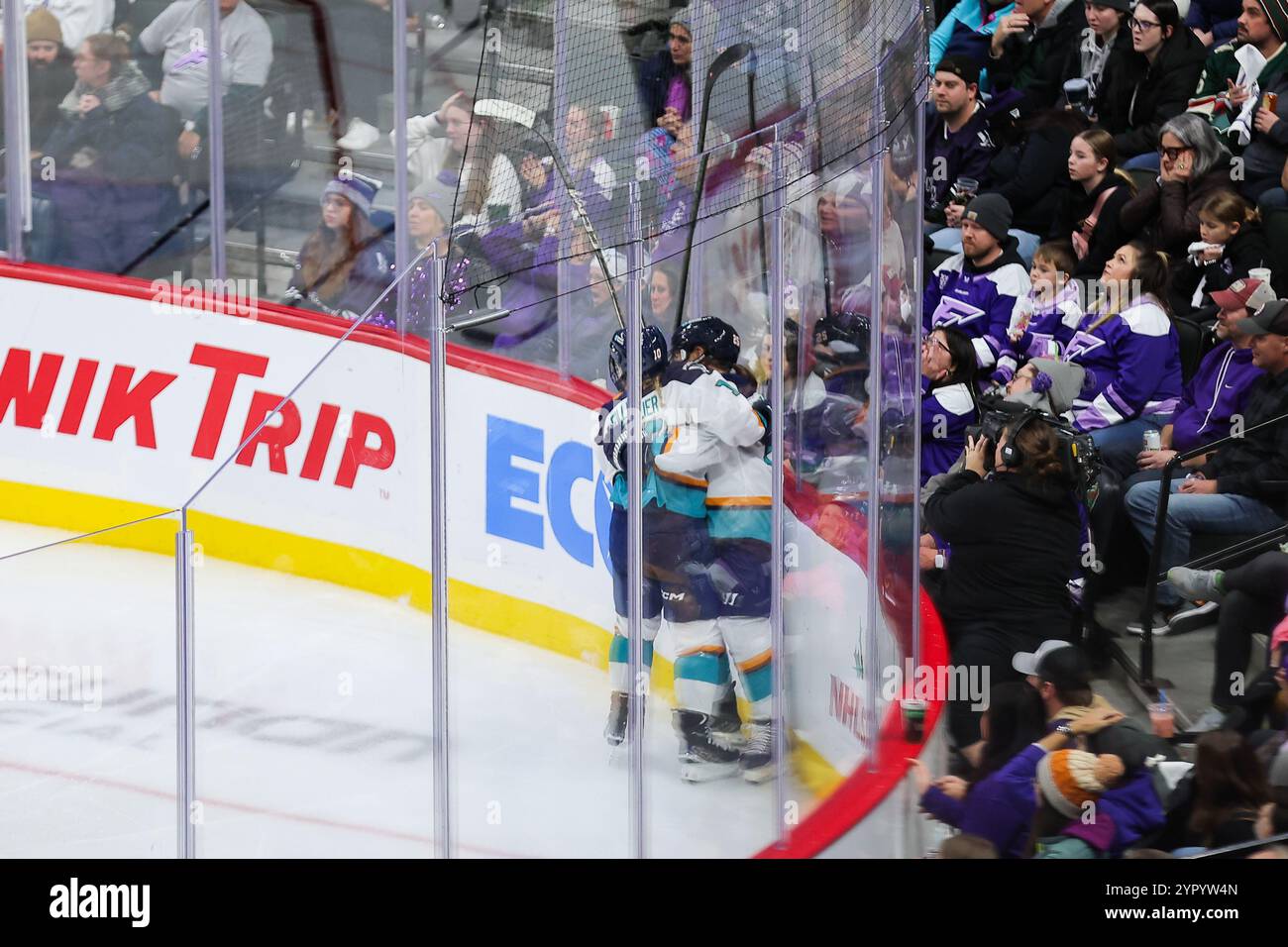 November 19th, 2024: New York Sirens forward Alex Carpenter (25 ...