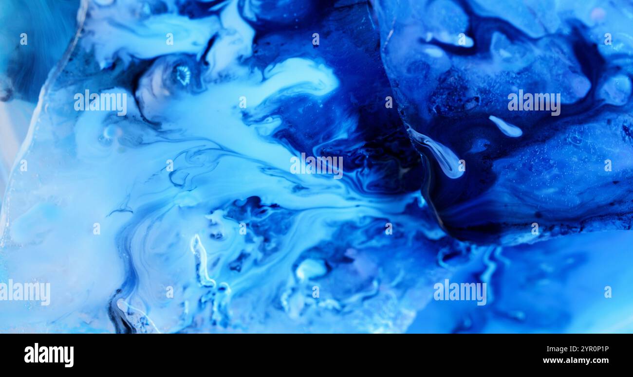 Acrylic paint spreads splash on hi-res stock photography and images - Alamy