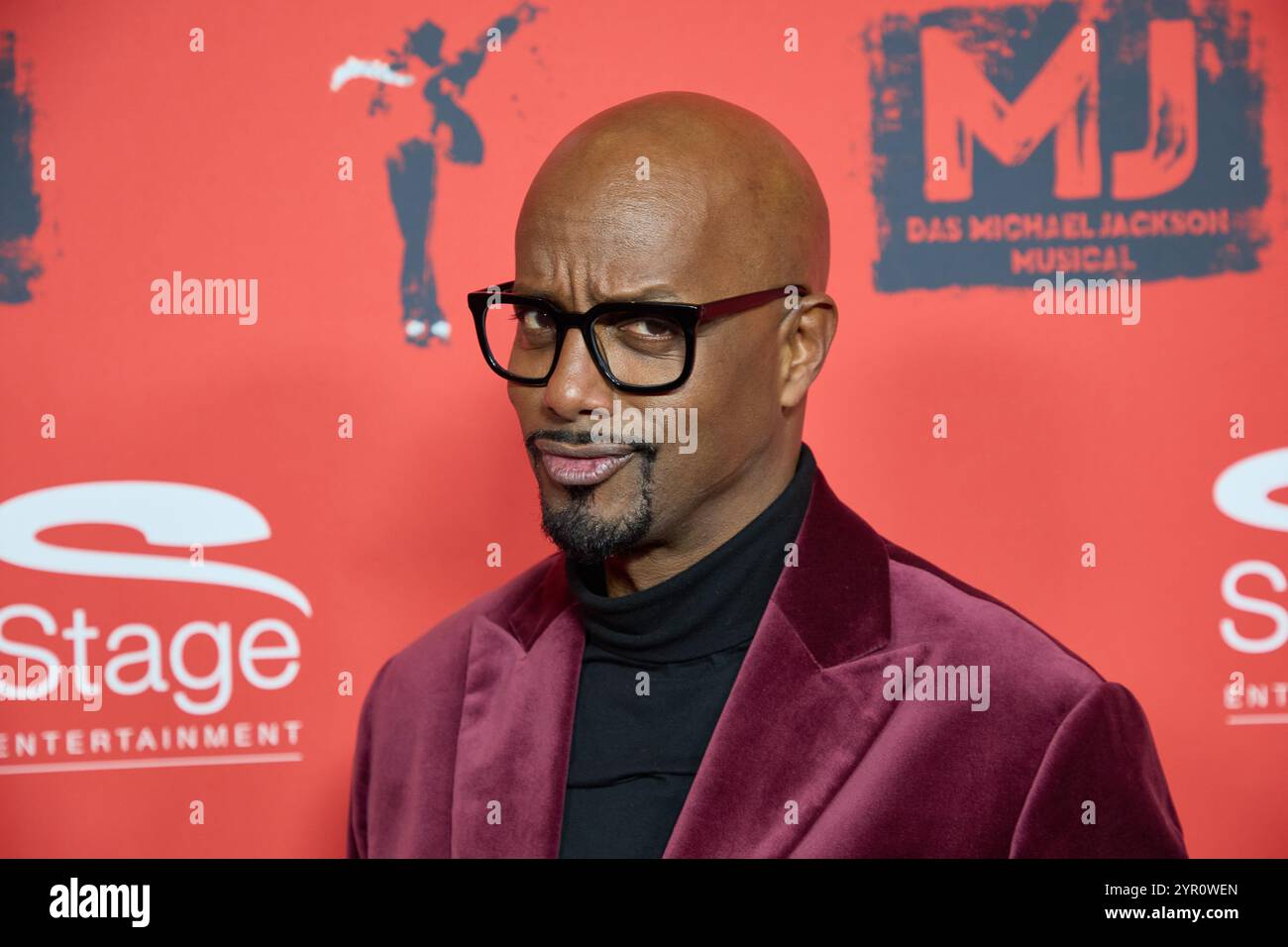 Michael jackson dangerous world tour hi-res stock photography and images - Alamy