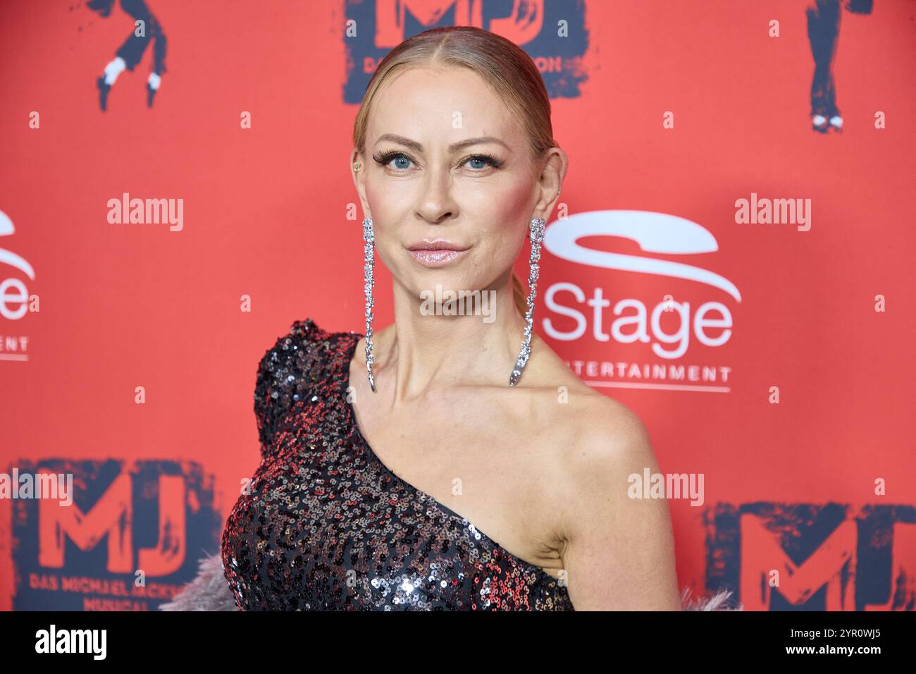 Michael jackson dangerous world tour hi-res stock photography and ...