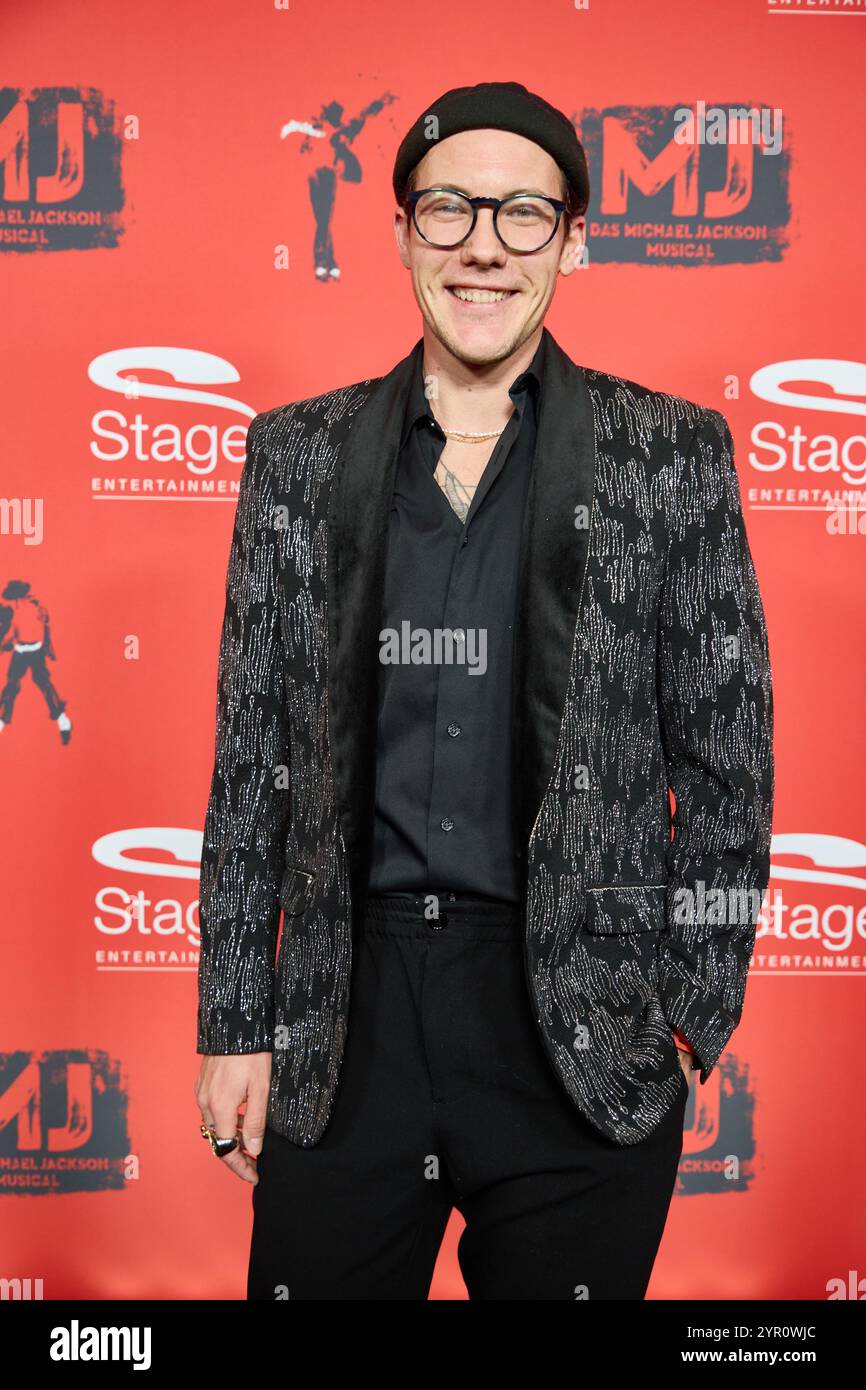 Hamburg, Germany. 01st Dec, 2024. Brix Schaumburg, actor, comes to the ...