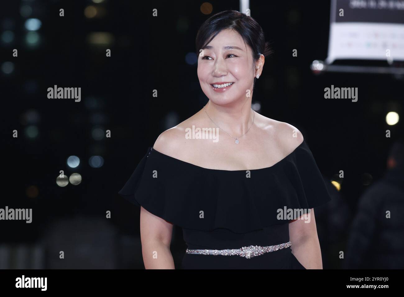 02nd Dec, 2024. Blue Dragon Awards South Korean actress Ra Mi-ran poses ...