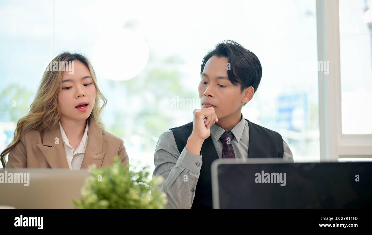 Teams of diverse people hi-res stock photography and images - Alamy