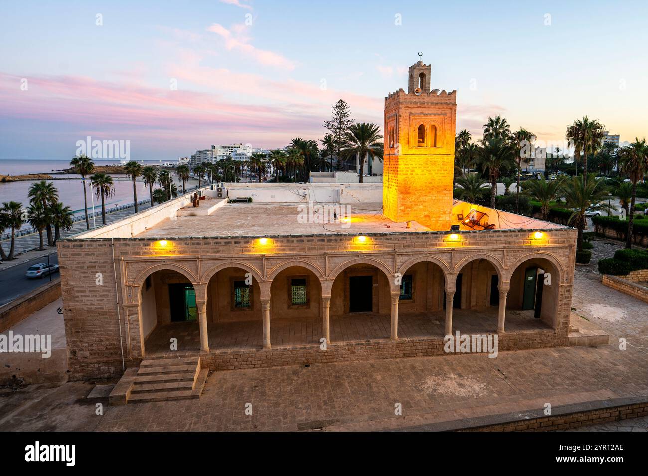 Monastir, Tunisia - November 13, 2024: The Great Mosque of Monastir ...