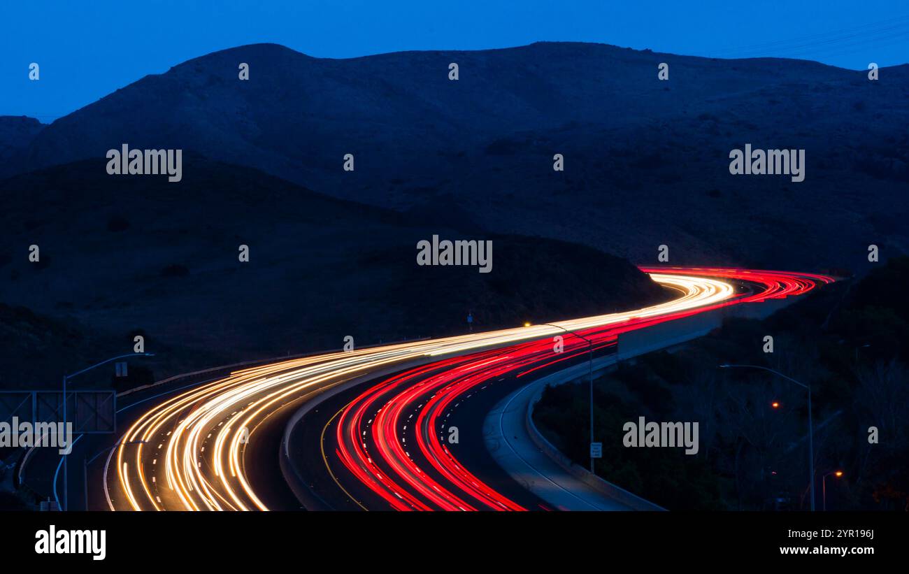 SOUTHERN CALIFORNIA, USA, ROUTE 101 - Canejo Grade, Route 101 Streaked ...