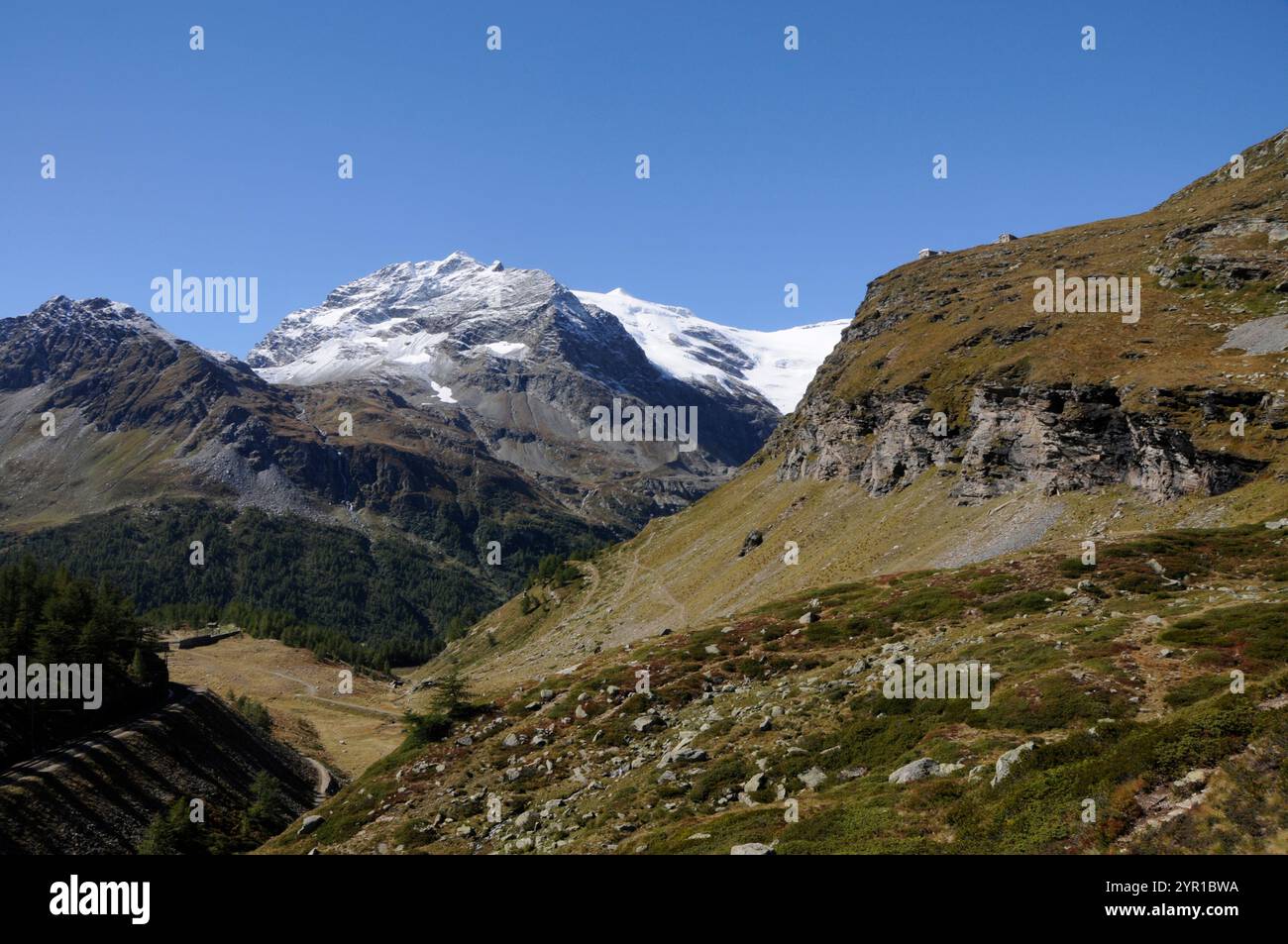 Berglandschaft beim Bernina Hospitz nahe der Alp Grüm. Mountain ...
