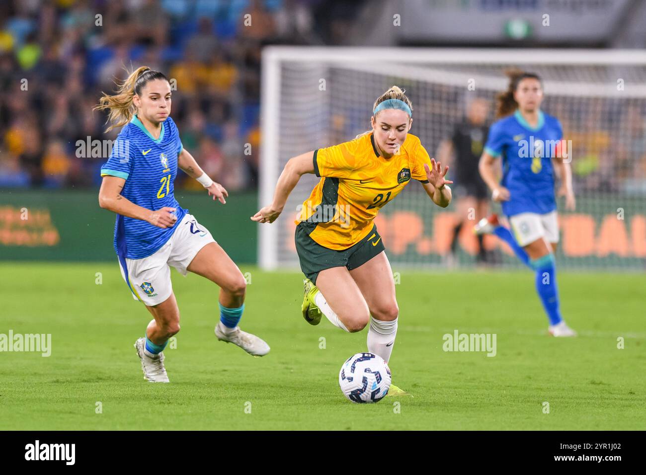 Gold Coast, Australia. 01st Dec, 2024. Matildas Ellie Carpenter during ...