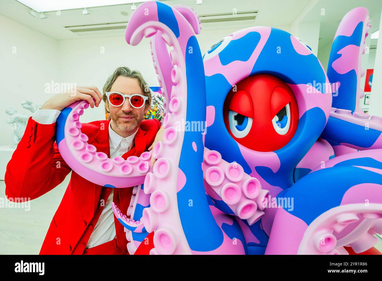 London, UK. 2 Dec 2024. Saatchi Gallery presents The Battle for ...