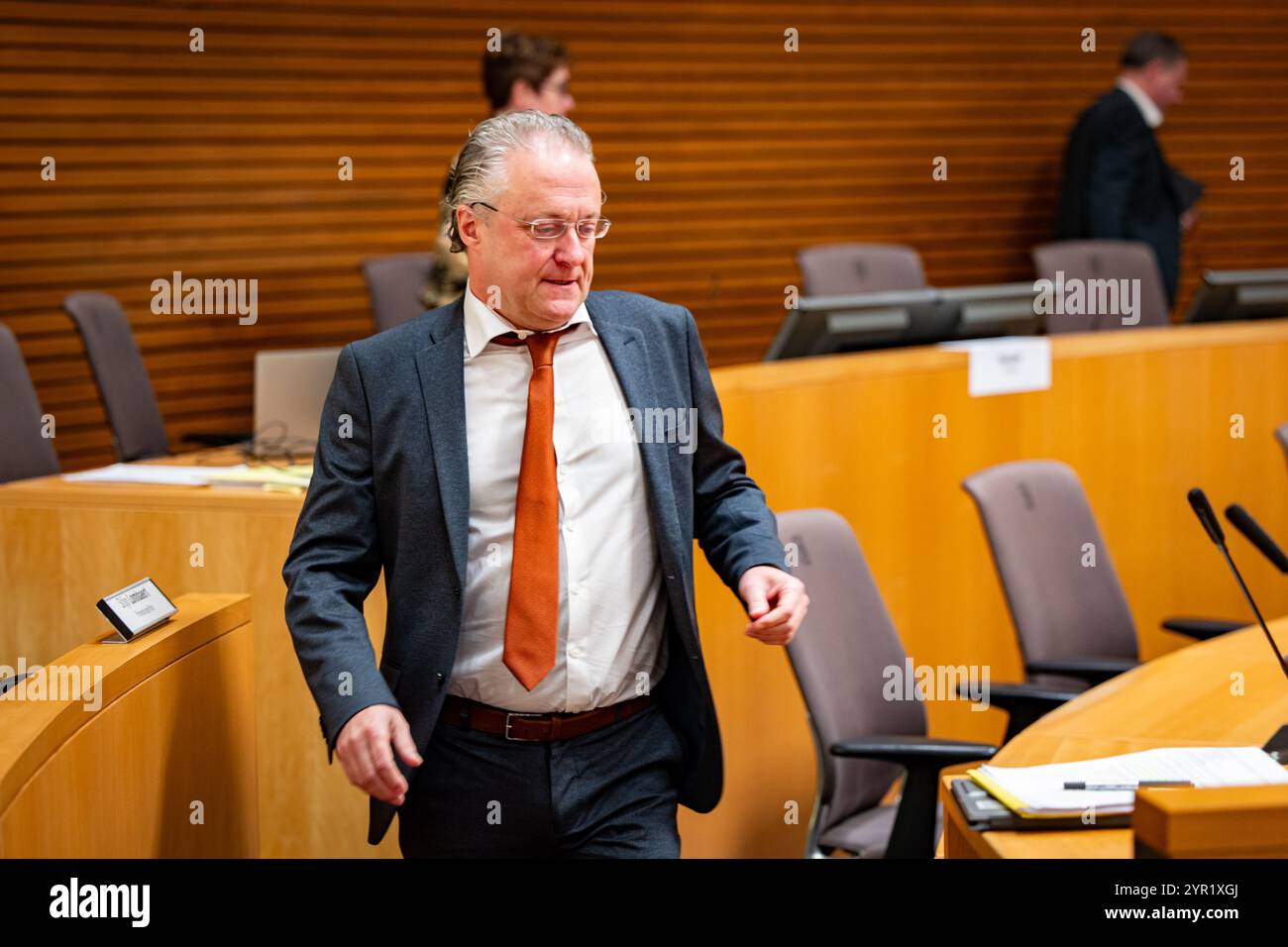 Brugge, Belgium. 02nd Dec, 2024. Chairman of the new provincial council ...