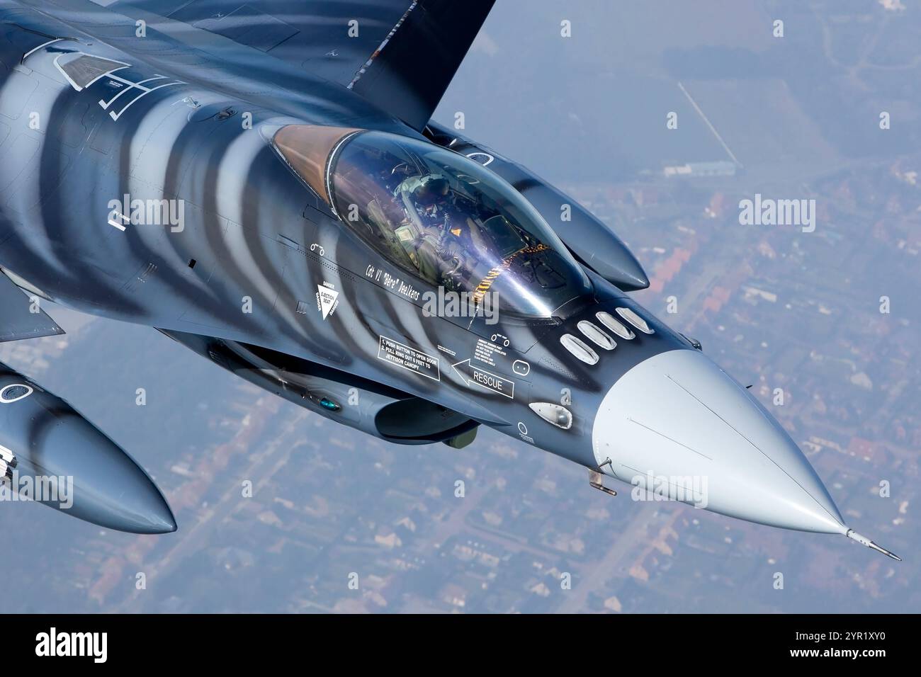 Belgian Air Force F-16 Fighting Falcon Tiger Meet Air to Air Photoshoot ...