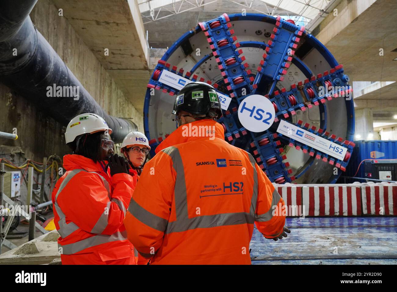 HS2 workers stand in front of tunnel boring machine Karen at the Old ...