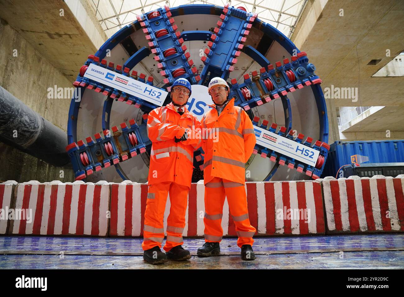 On his first day as HS2 CEO, Mark Wild (right) visits the Old Oak ...