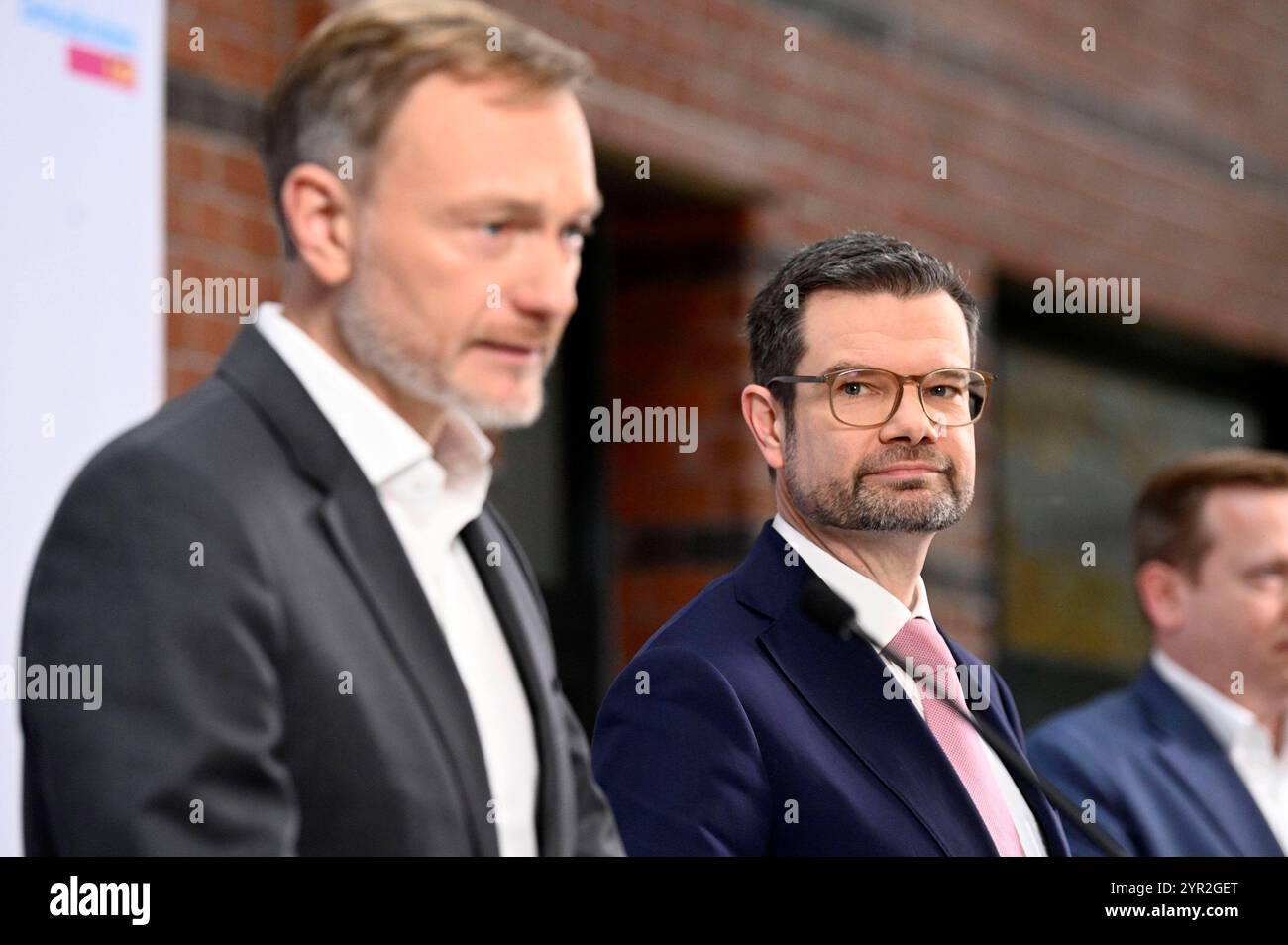 Christian Lindner und Marco Buschmann bei der Presseskonferenz der FDP ...