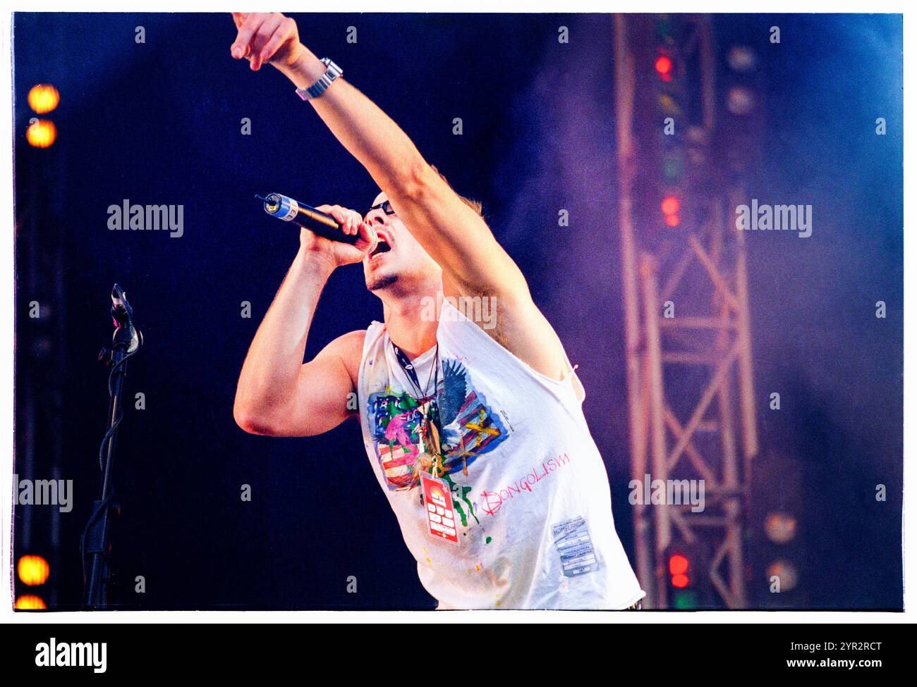 BASEMENT JAXX, RADIO ONE LIVE, 2002: Felix Buxton (in glasses) from ...