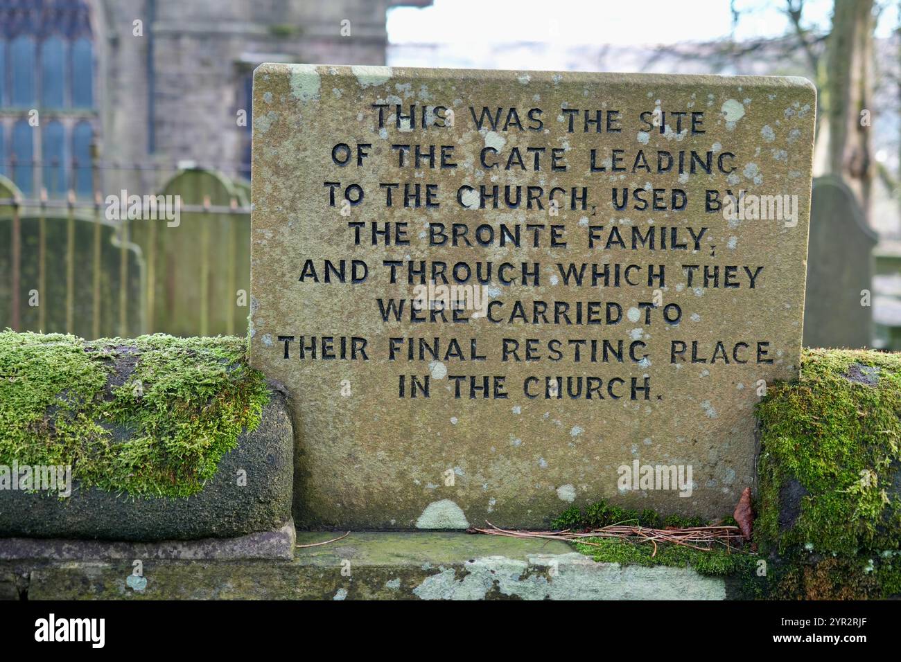 Haworth parish church hi-res stock photography and images - Alamy