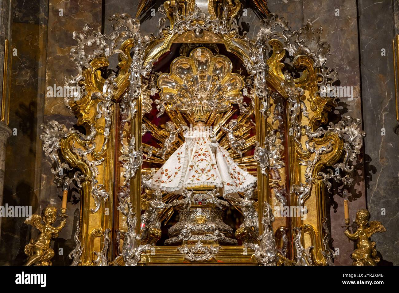 The Infant Jesus of Prague in Church of Our Lady Victorious, Prague ...