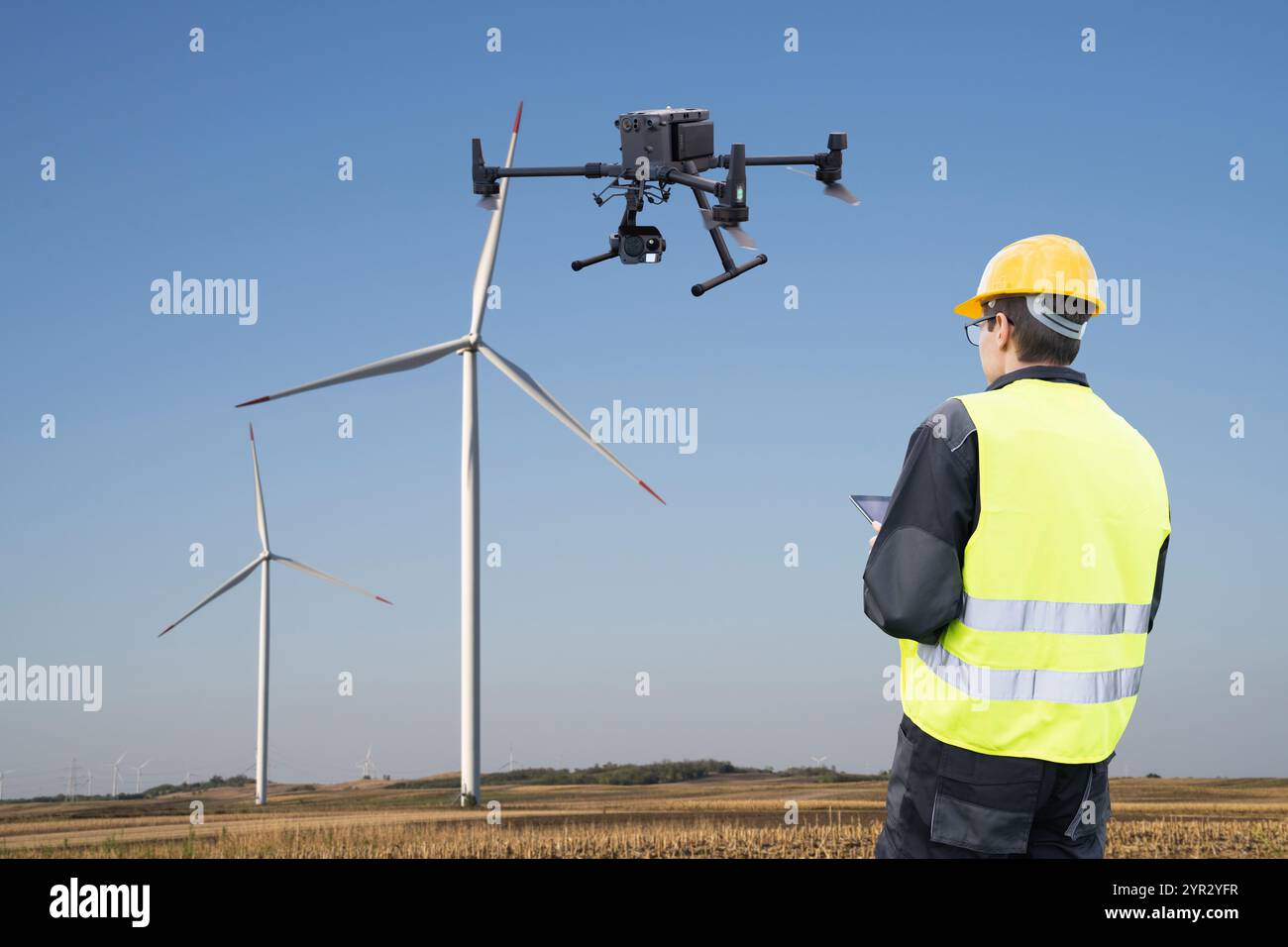 Engineer monitoring hi-res stock photography and images - Alamy