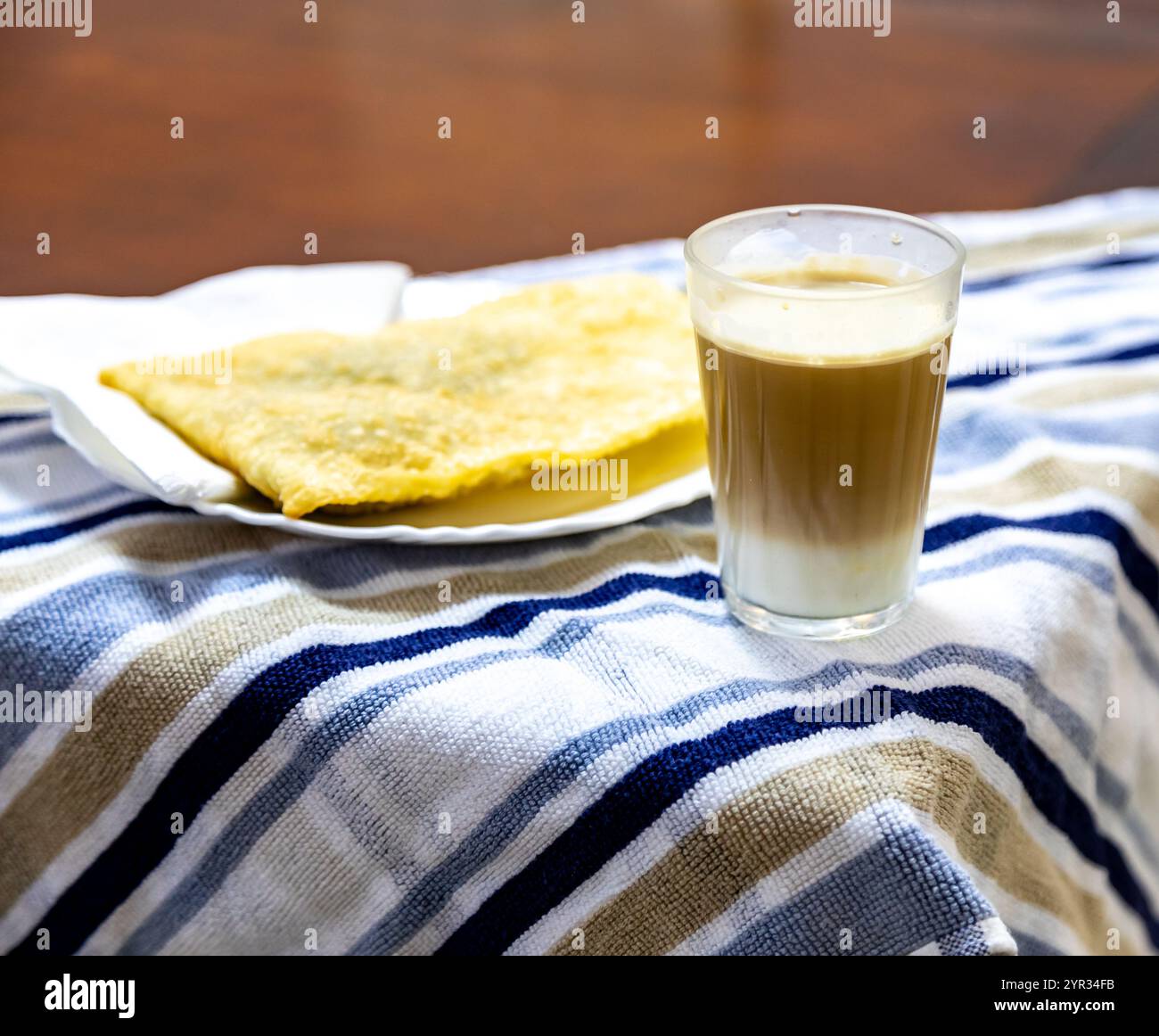 Traditional Brazilian fried pastry stuffed with ground beef. "Pastel de ...