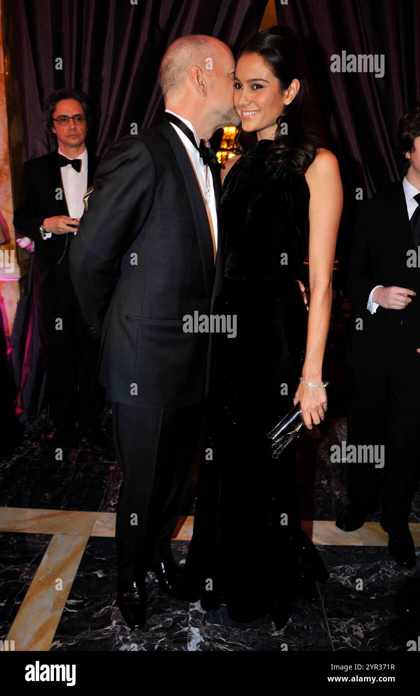 Bruce Willis , girlfriend Emma Heming arrive to the 18th annual Paris ...