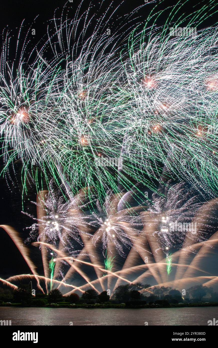Southport Spectacular Fireworks British Musical Fireworks Championships ...