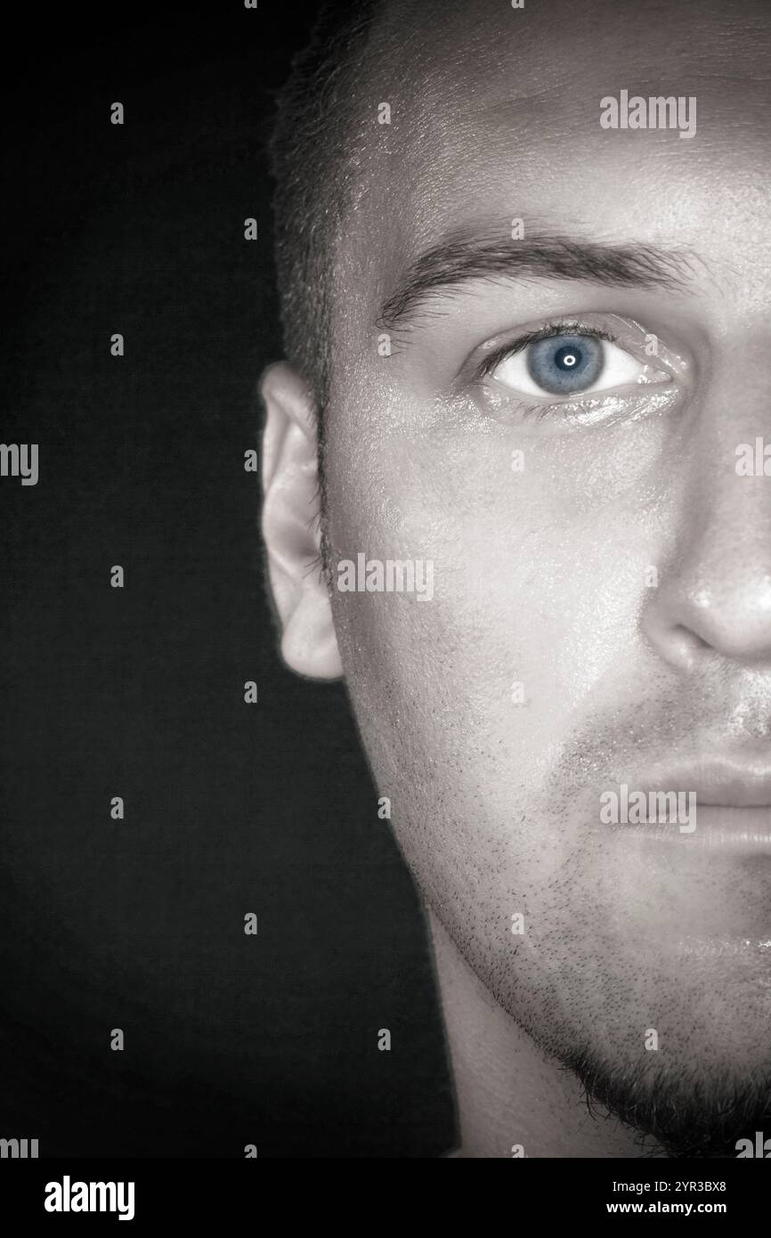 Age 26 years hi-res stock photography and images - Alamy
