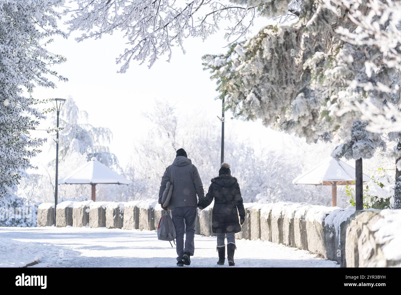 Waling hi-res stock photography and images - Alamy